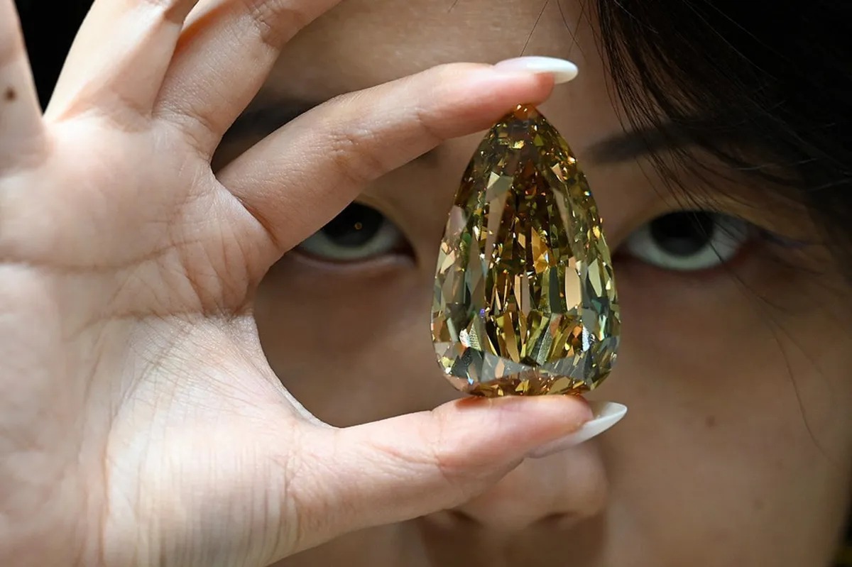 Golden Canary diamond expected to fetch at least $15 million in auction ...