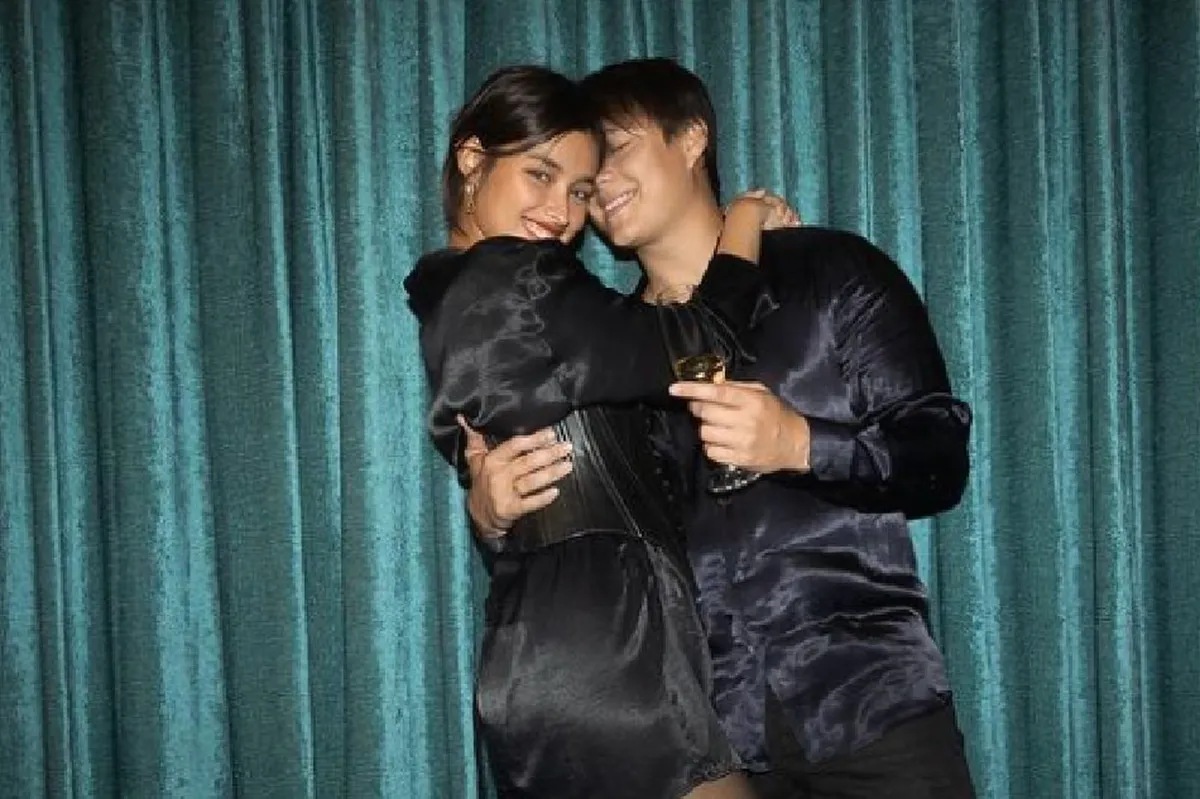 Enrique Gil fully supports Liza Soberano's career moves | ABS-CBN Entertainment