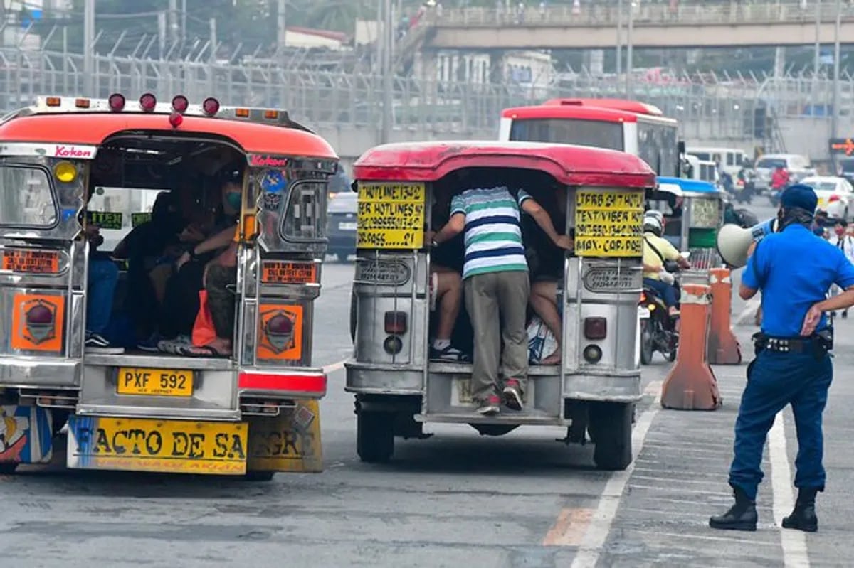 LTFRB urges traditional jeepneys to join cooperatives to secure loans ...