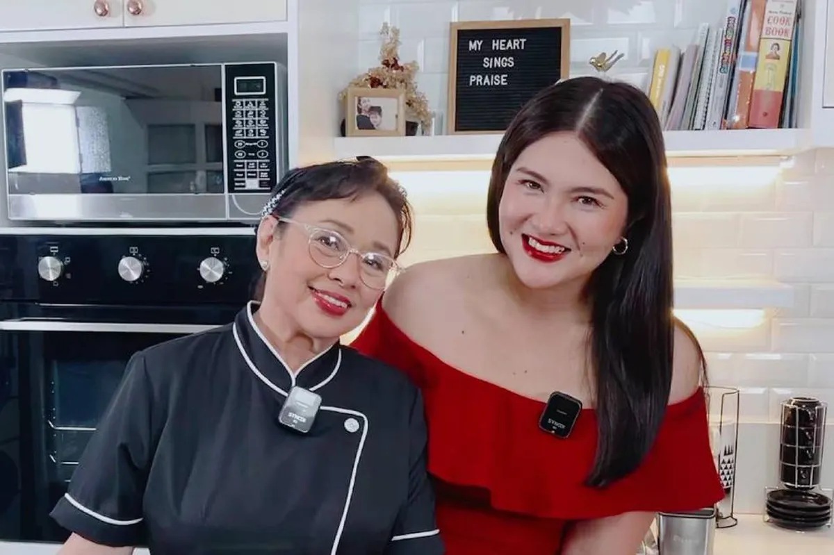 LOOK: Vilma Santos, Dimples Romana team up for vlog | ABS-CBN Entertainment
