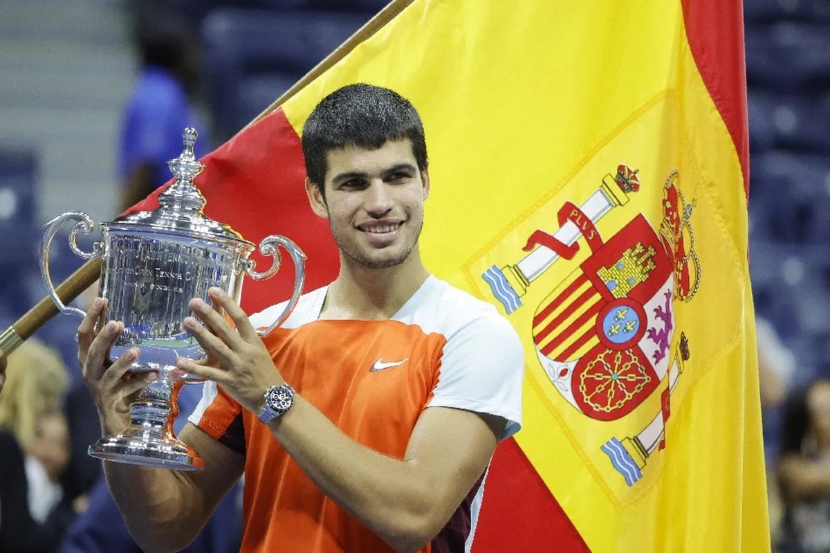 Tennis: 'No words' to describe Alcaraz achievements, says Spain's Davis ...