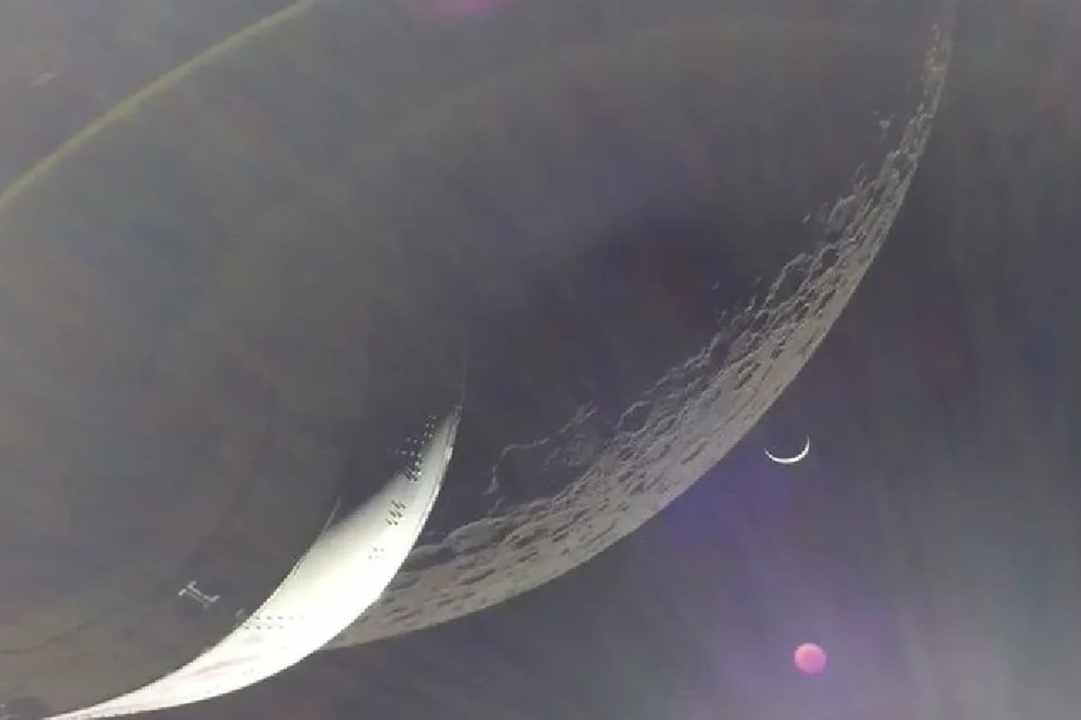 NASA's Orion spaceship slingshots around Moon, heads for home | ABS-CBN
