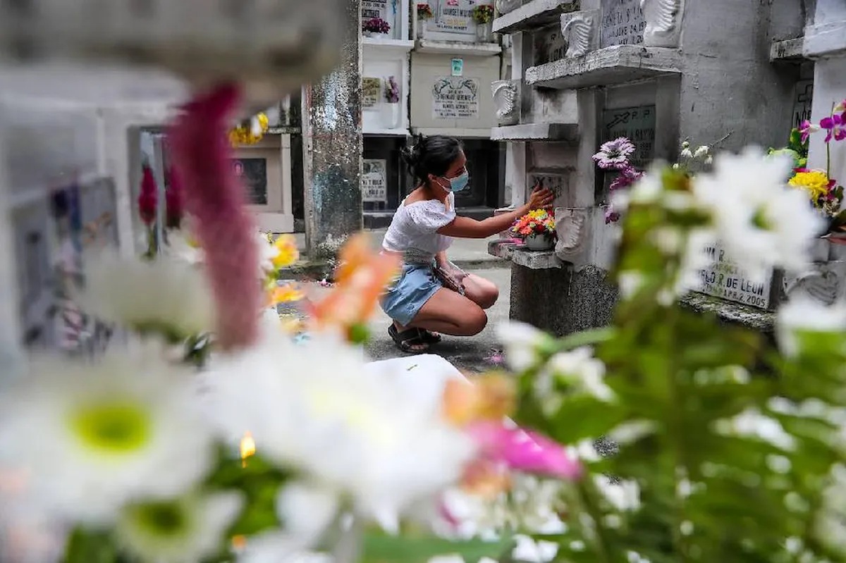 Mga panuntunan sa Manila North, South Cemetery para sa Undas inilabas ...