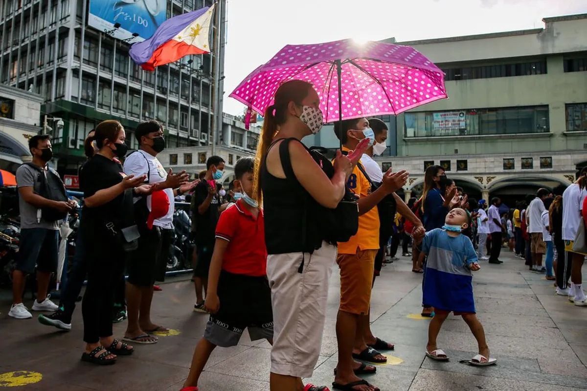 PNP to strictly monitor compliance of face mask use in public transport ...