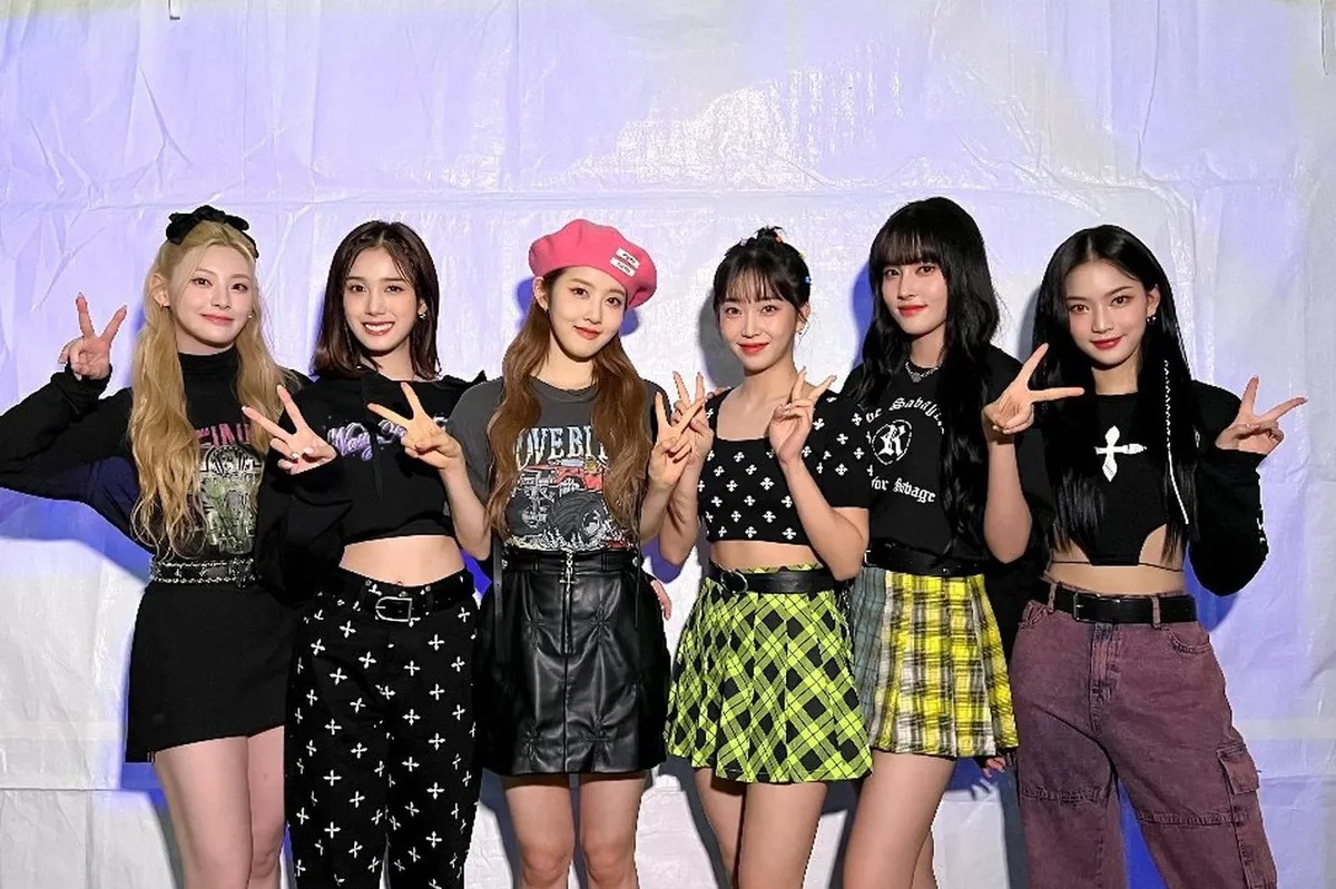 It's going down! K-pop group STAYC sets first Manila fan meet in ...