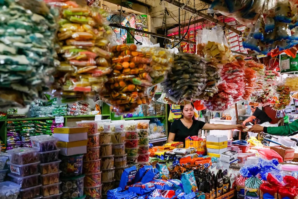 DTI issues noche buena price guide; some prices rose up to 27 percent vs 2021 | ABS-CBN News