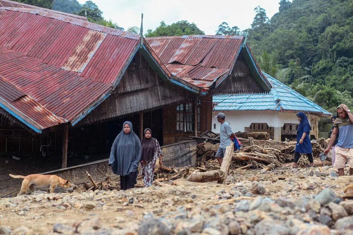 Heavy rainfall causes flashflood in Mamuju, Indonesia | ABS-CBN