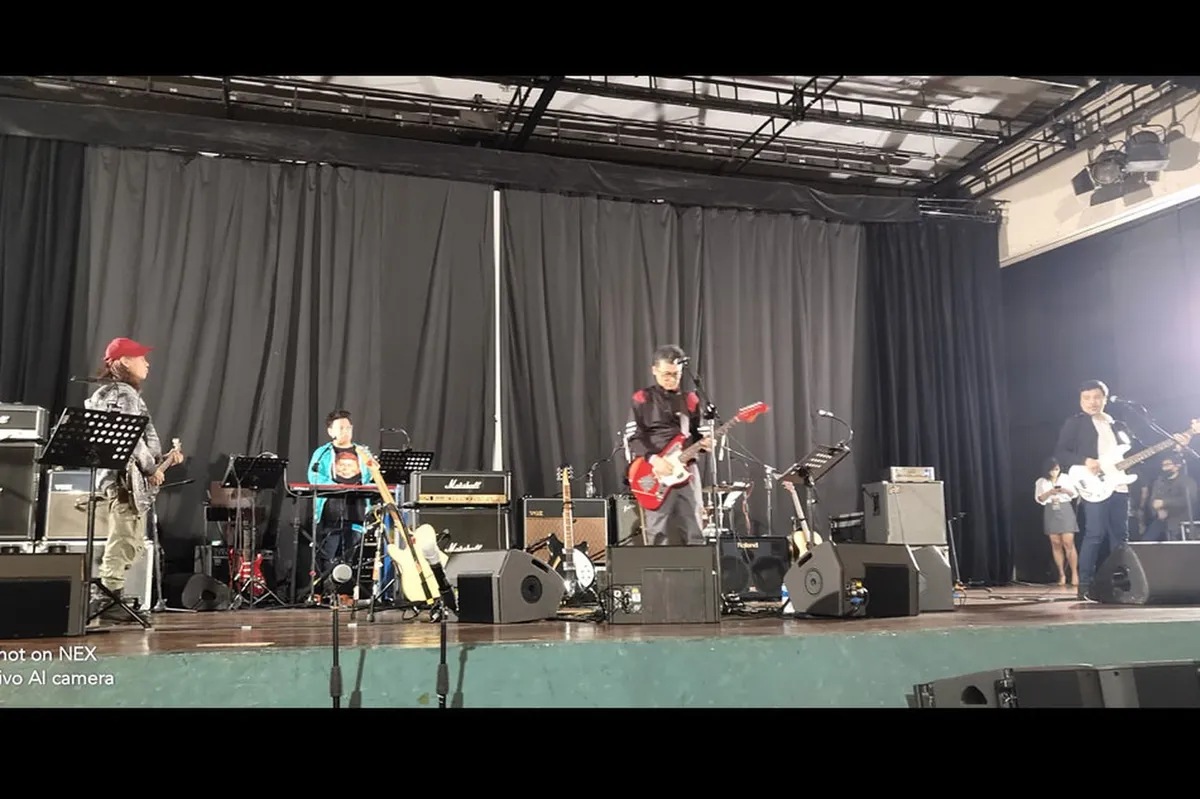 What happened at Eraserheads' rehearsal for reunion concert | ABS-CBN ...