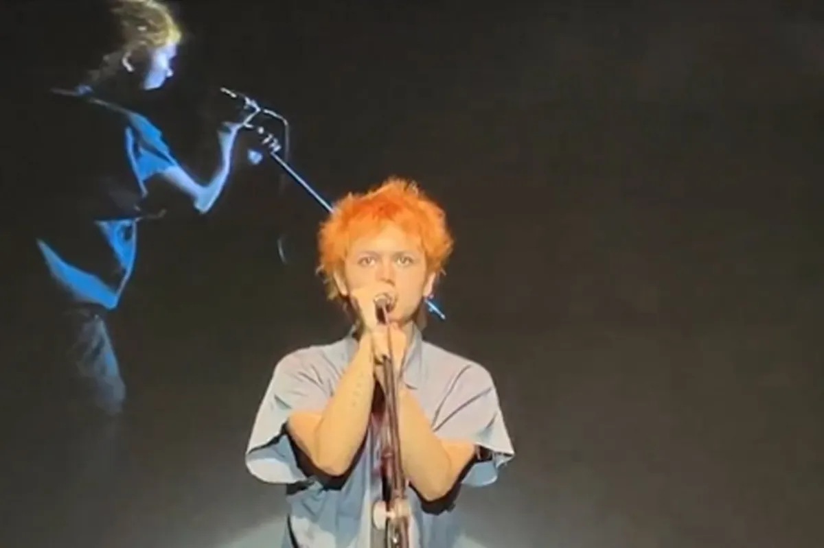 IV of Spades member Zild surprises fans at martial law protest in UP ...