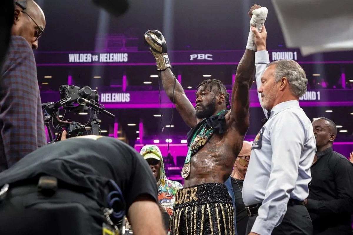 Boxing: Wilder knocks out Helenius in triumphant heavyweight return ...
