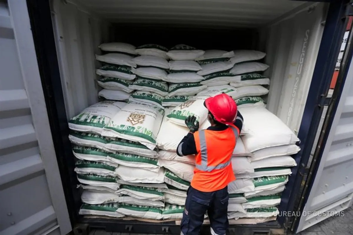Customs seizes P228-M worth of smuggled imported sugar | ABS-CBN News