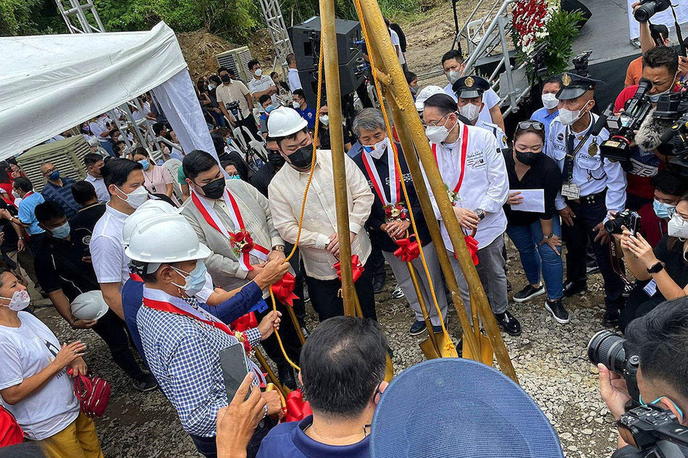 Pabahay program inilunsad sa Batasan Hills, Quezon City | ABS-CBN News