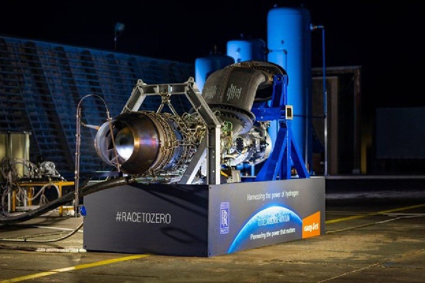 EasyJet, Rolls-Royce test hydrogen-run aircraft engine | ABS-CBN News