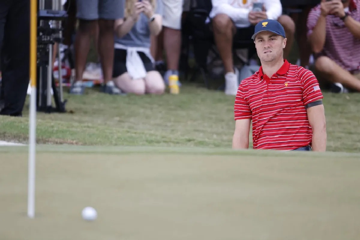 Golf: Team Thomas lead PNC Championship with Woods duo in pursuit | ABS ...