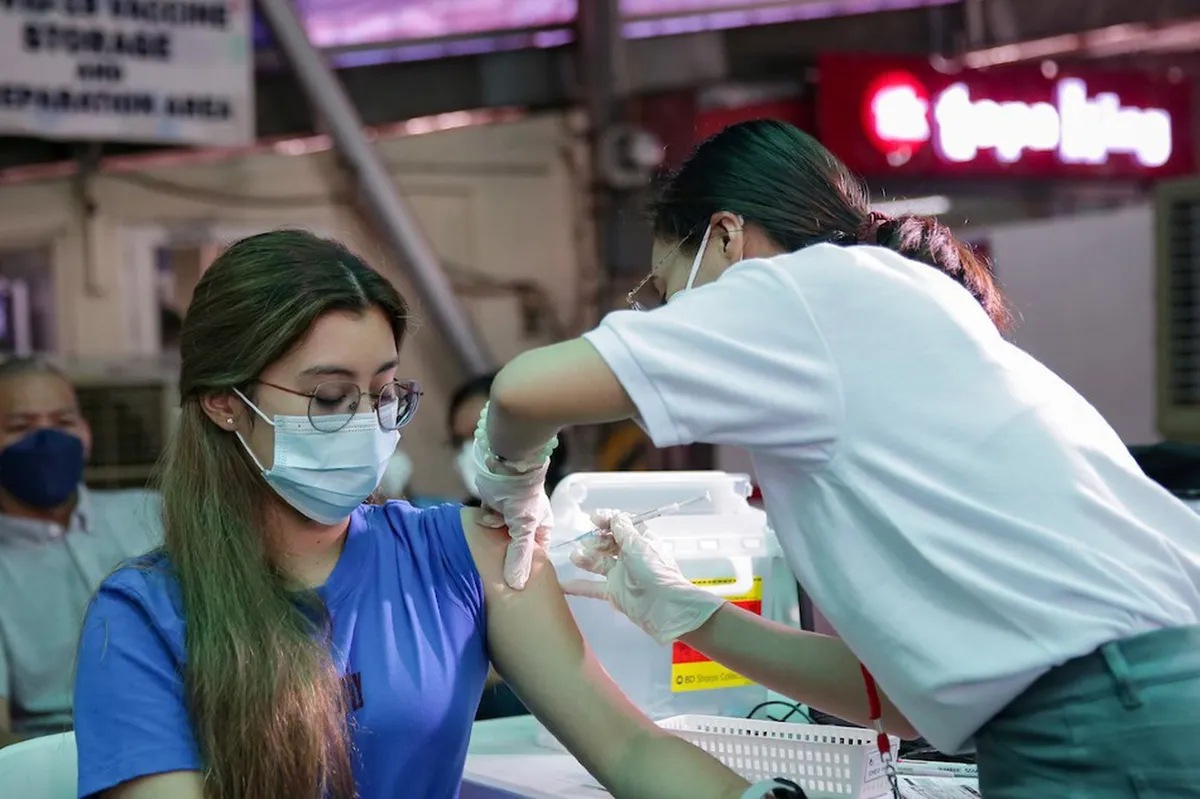 Nearly half of health workers yet to get second COVID booster - DOH ...