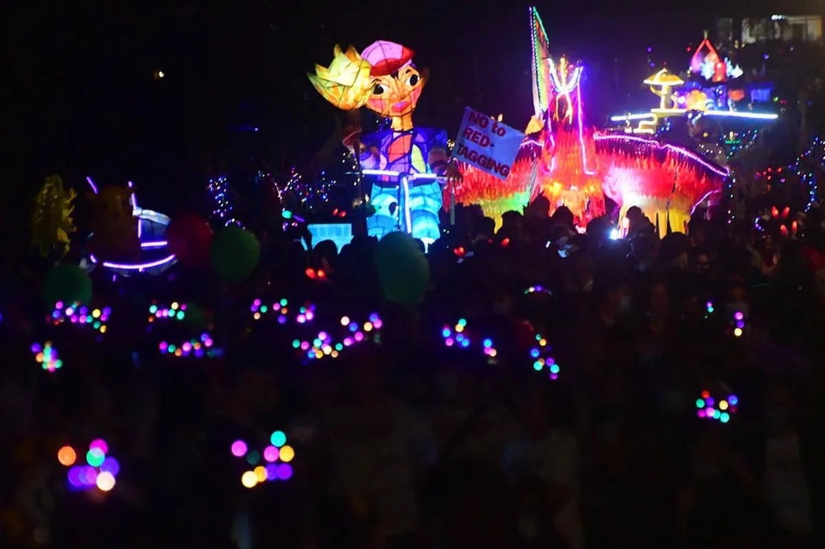 Lantern Parade lights up UP Diliman again after 2 years of pandemic ...