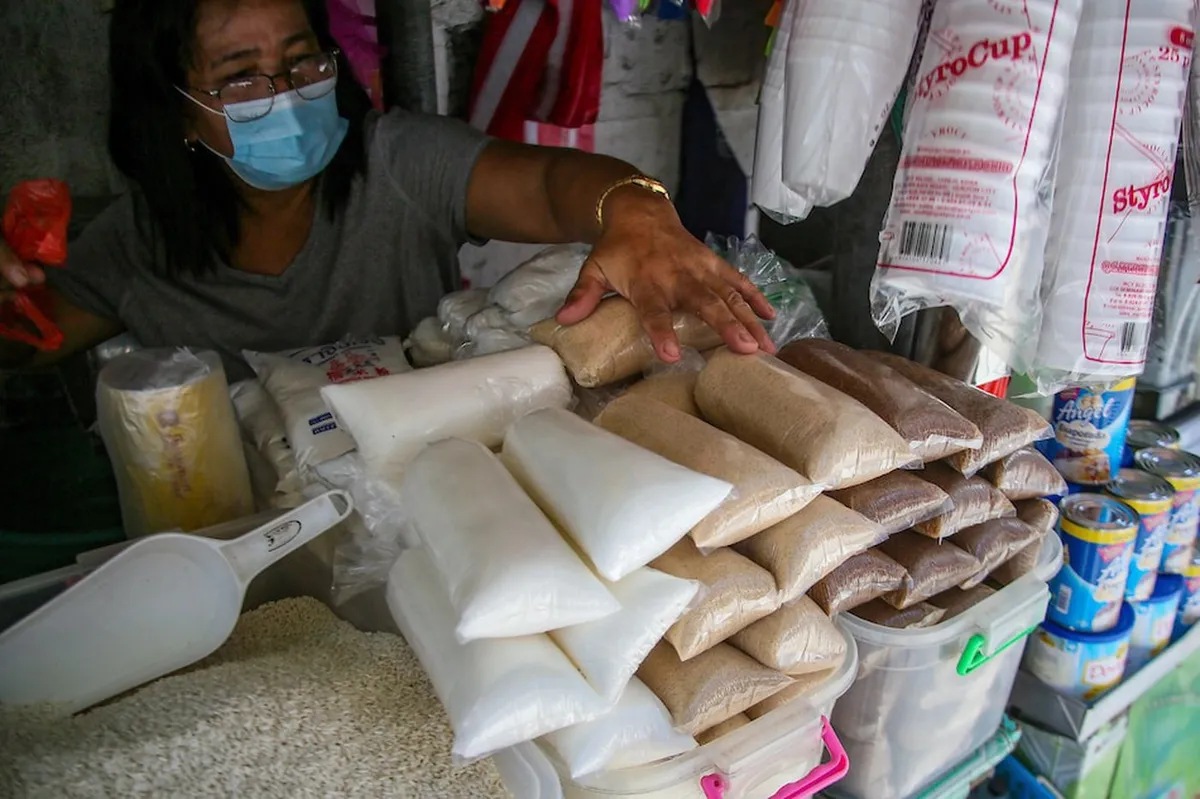 Sugar producers group, pumalag sa rekomendasyong mag-angkat ng asukal ...