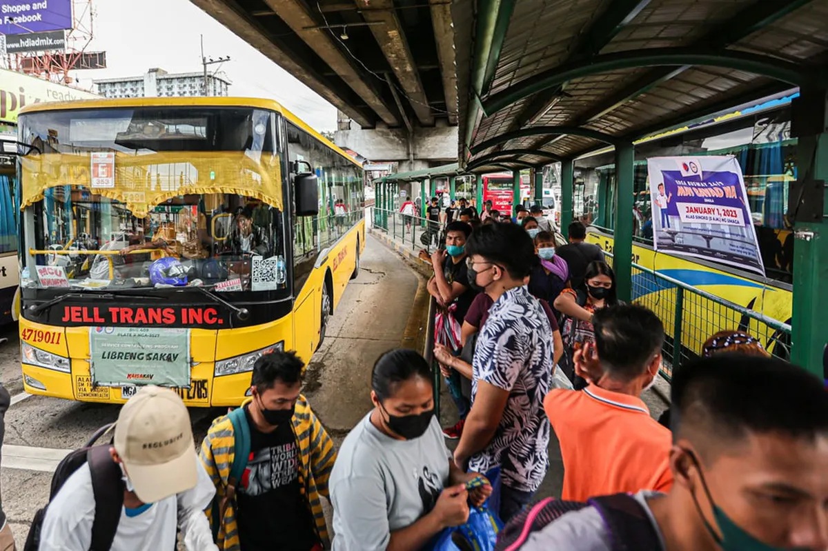 No more free rides on EDSA Bus Carousel | ABS-CBN News