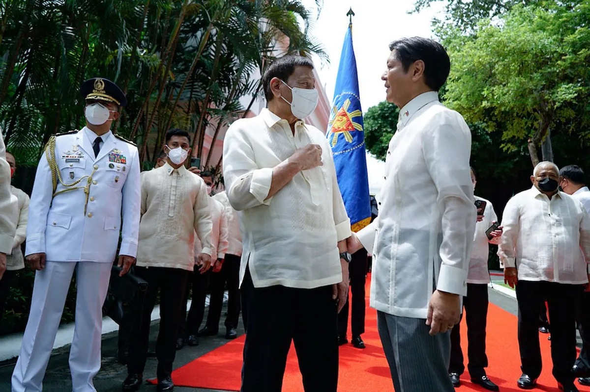 Rodrigo Duterte: PDP-Laban will serve as fiscalizer of Marcos' admin if ...