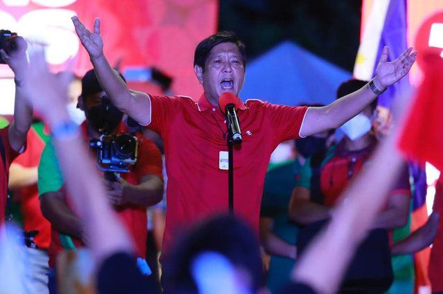 Pro-Marcos accounts dominate online misinformation in Philippine polls ...