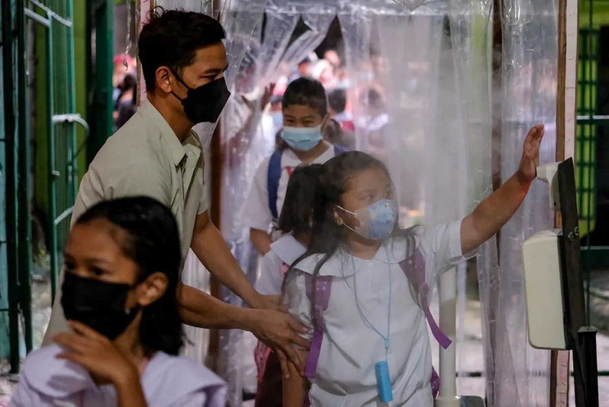IN PHOTOS: Facing school after two years in pandemic | ABS-CBN