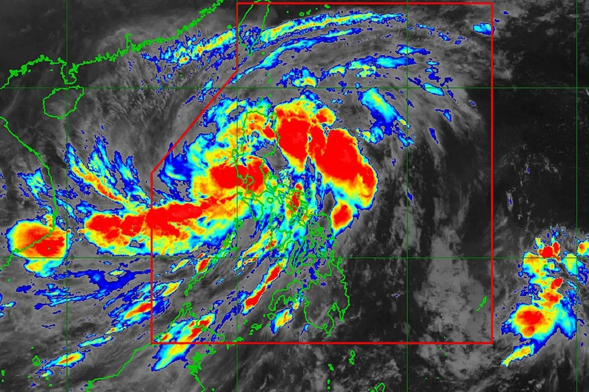 Paeng passes Laguna de Bay, Metro Manila; 2nd cyclone nears PH | ABS ...