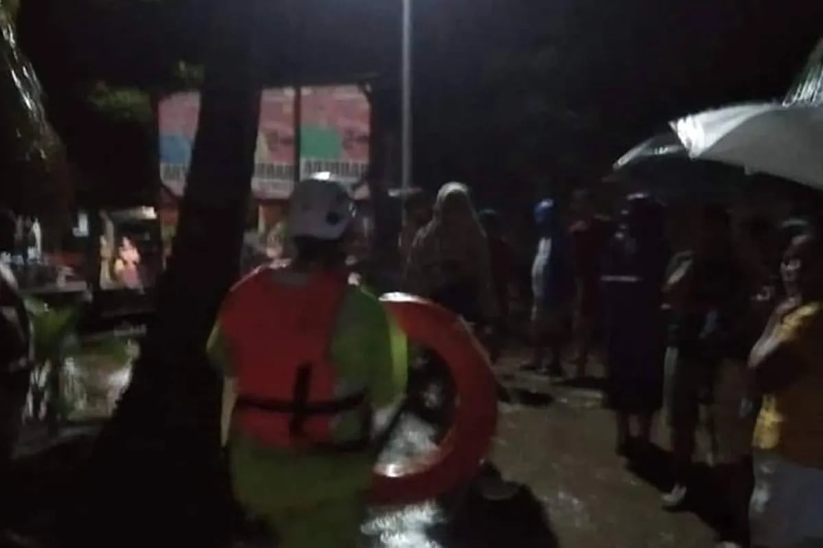 50 pamilya inilikas sa Mati City dahil sa baha | ABS-CBN News