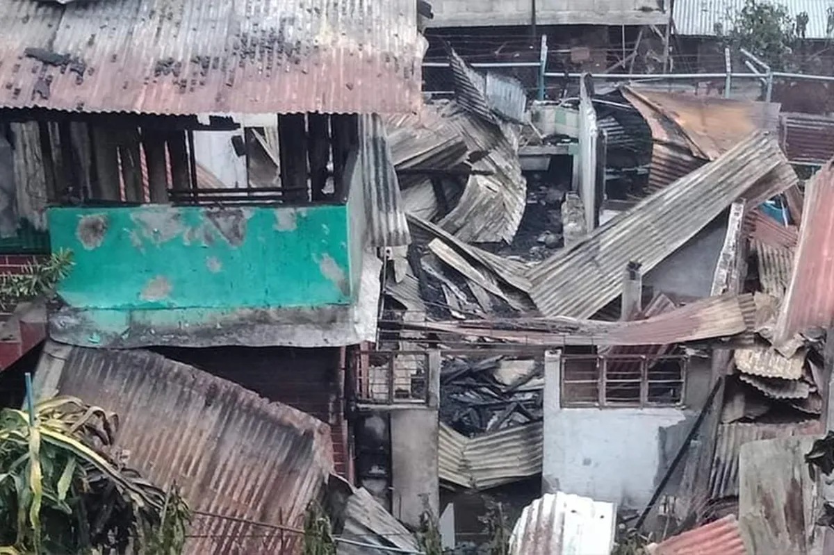 PNP, AFP barracks at mga bahay sa Mountain Province, nasunog | ABS-CBN News