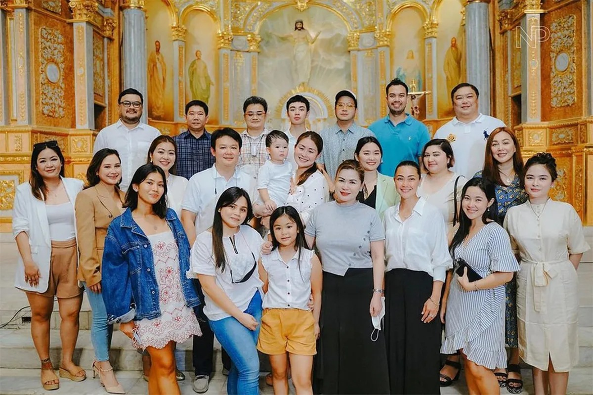 LOOK: Jodi Sta. Maria attends baptism of Iwa Moto, Pampi Lacson’s son | ABS-CBN Entertainment