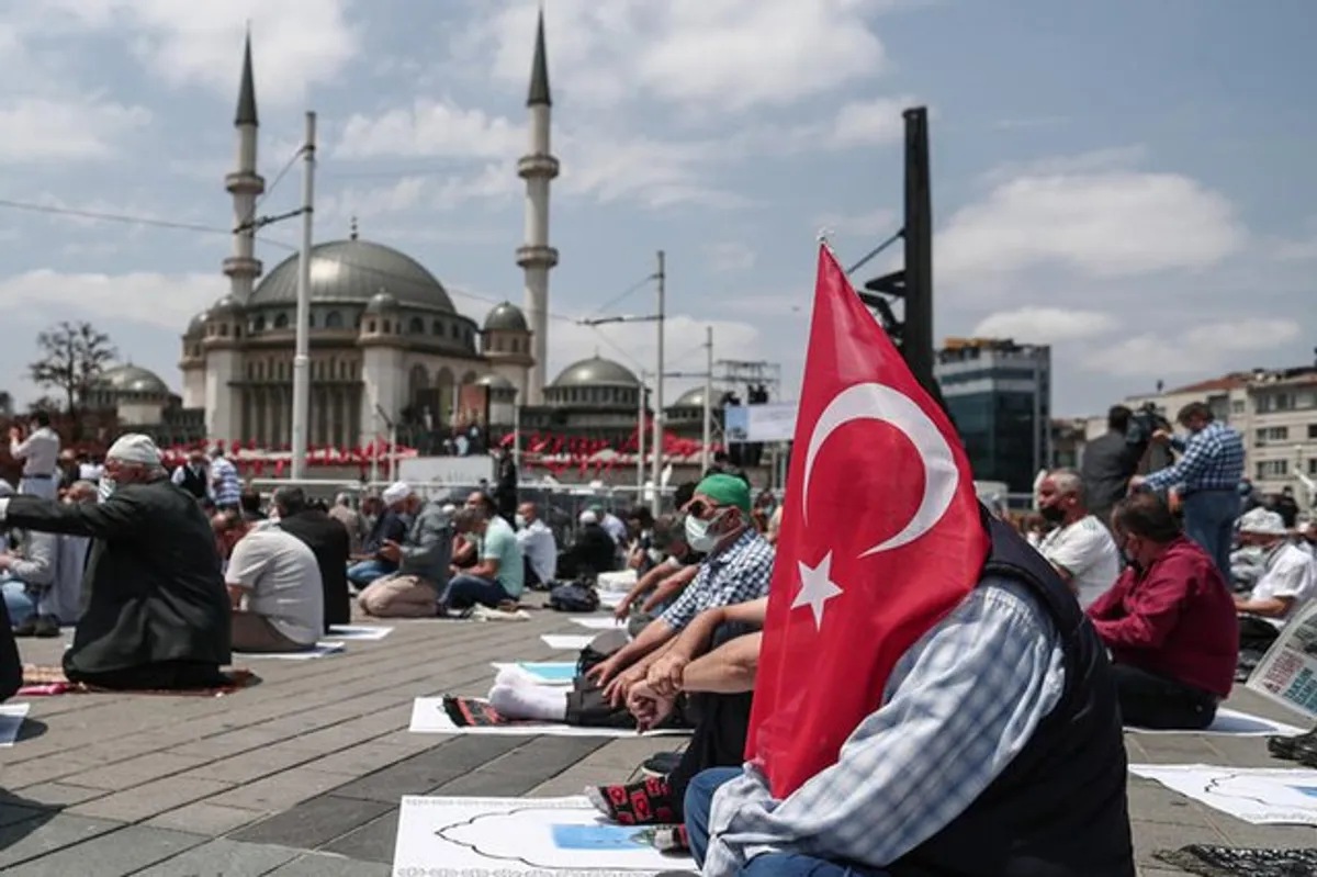 Turkey officially changes name at UN to 'Turkiye' | ABS-CBN