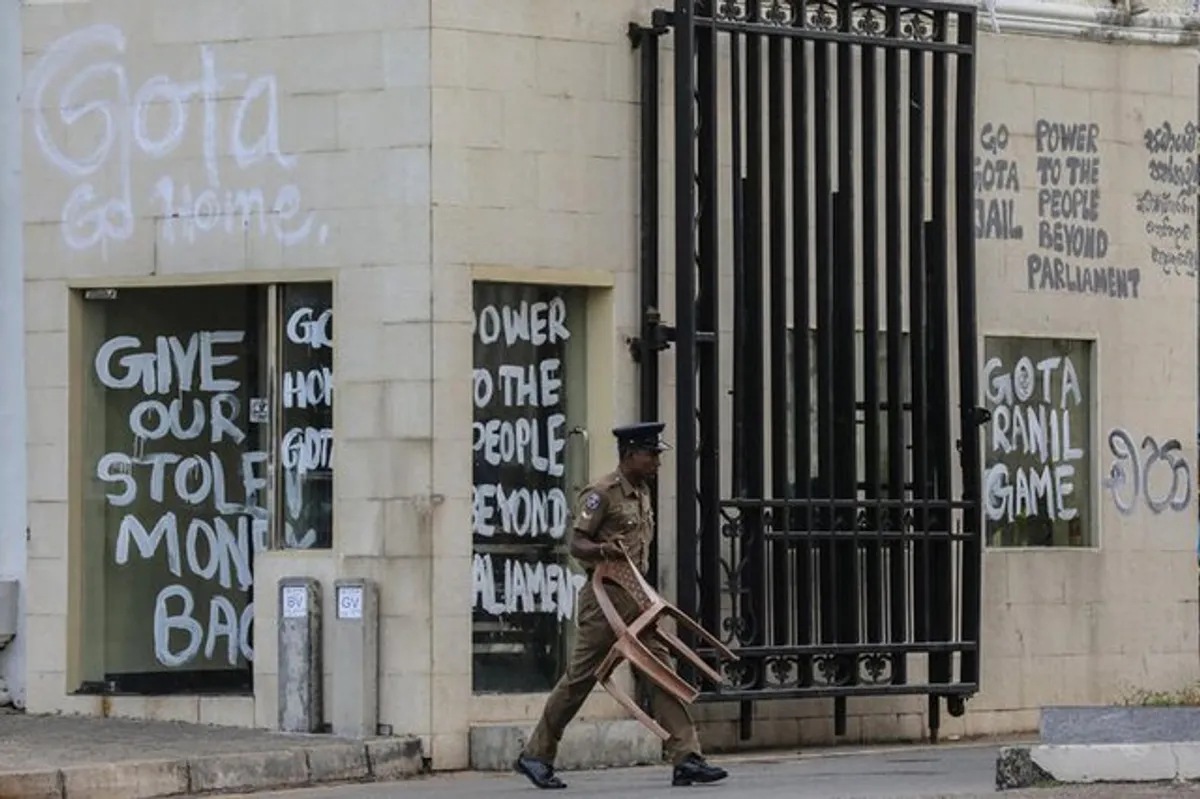 DFA: Alert Level 2 raised in Sri Lanka, as security situation worsens ...