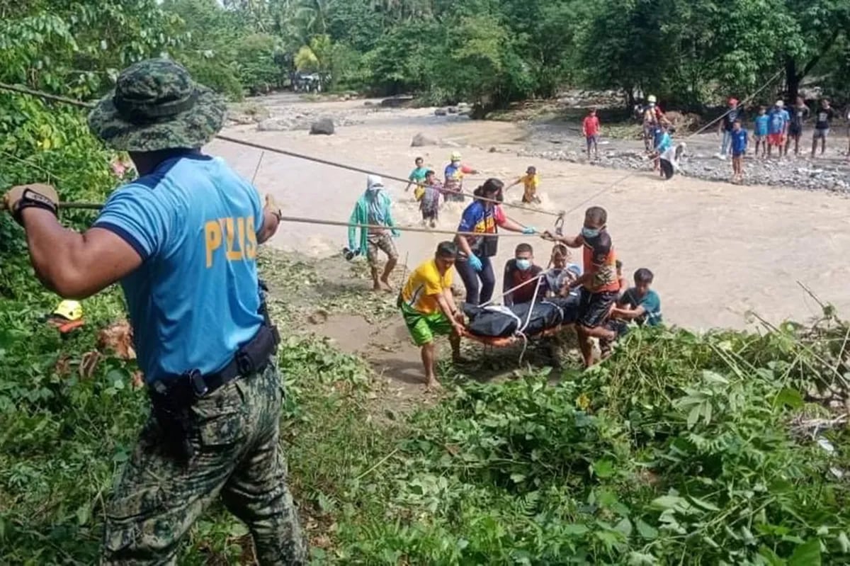 Ilang bahagi ng Mindanao binaha; residente patay | ABS-CBN News Ilang bahagi ng Mindanao binaha; residente patay | ABS-CBN News