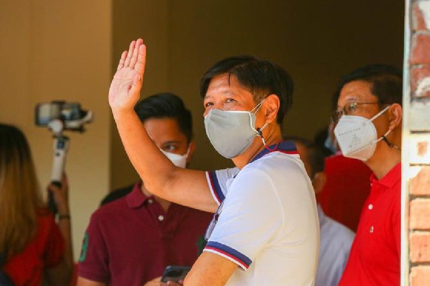 #Halalan2022: Marcos votes reach 30M, as Leni falls behind further ...