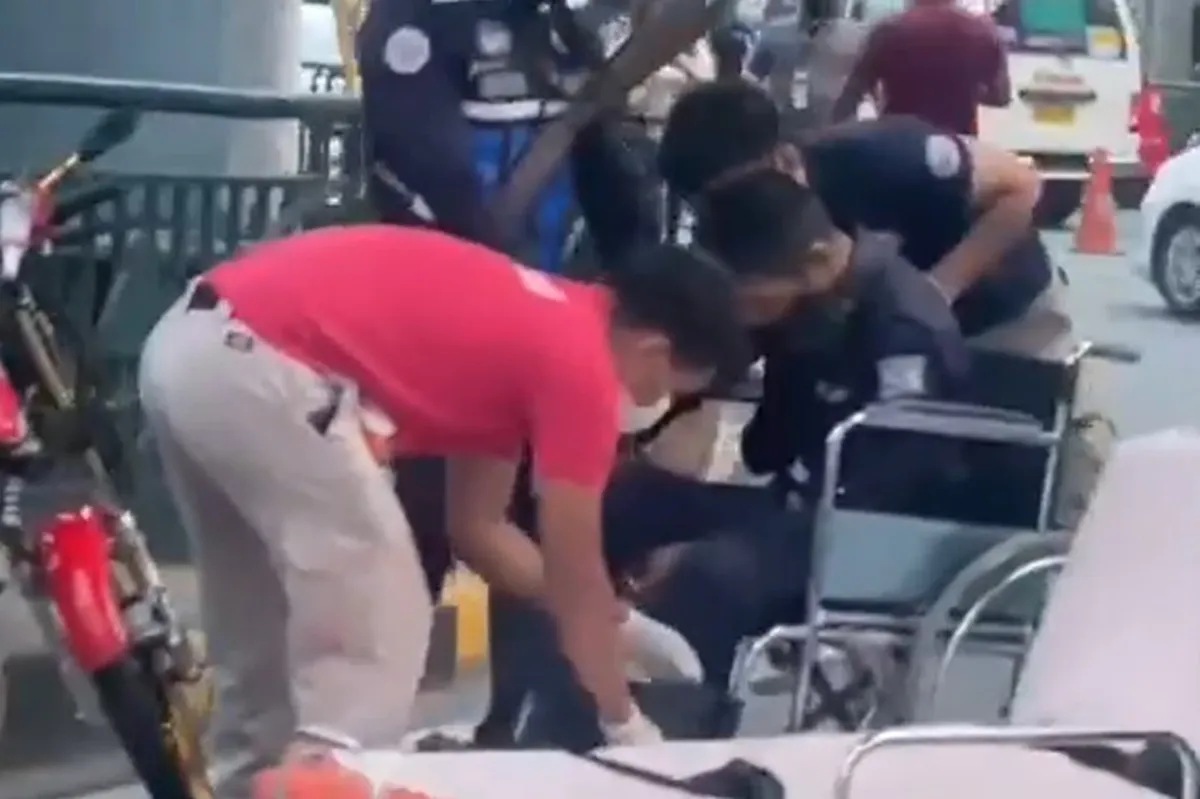 Hustisya para sa security guard na sinagasaan ng SUV, tiniyak ng ... Hustisya para sa security guard na sinagasaan ng SUV, tiniyak ng ...