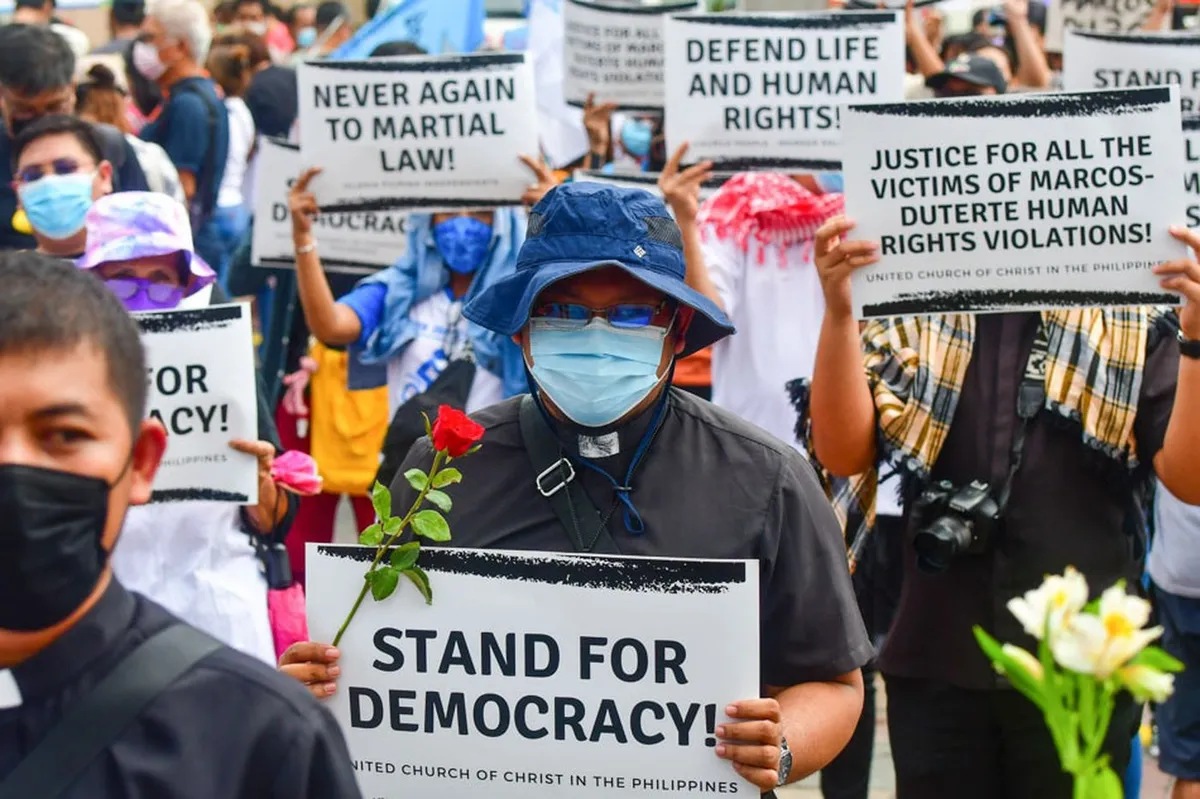 Progressive groups hold protest during Marcos inauguration | ABS-CBN News