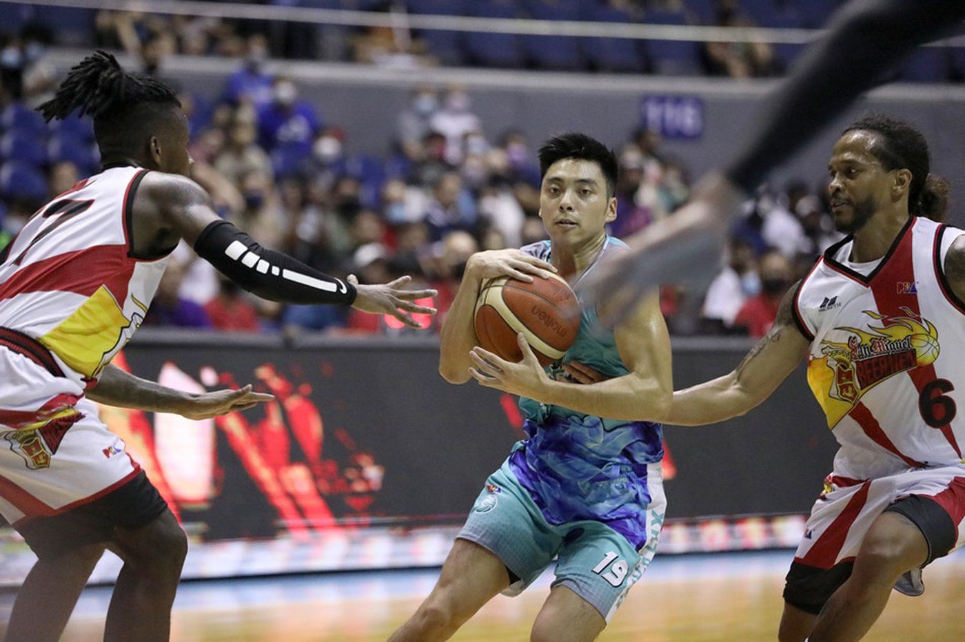 PBA: Coach sees 'so much potential' in Tio after solid Phoenix debut ...