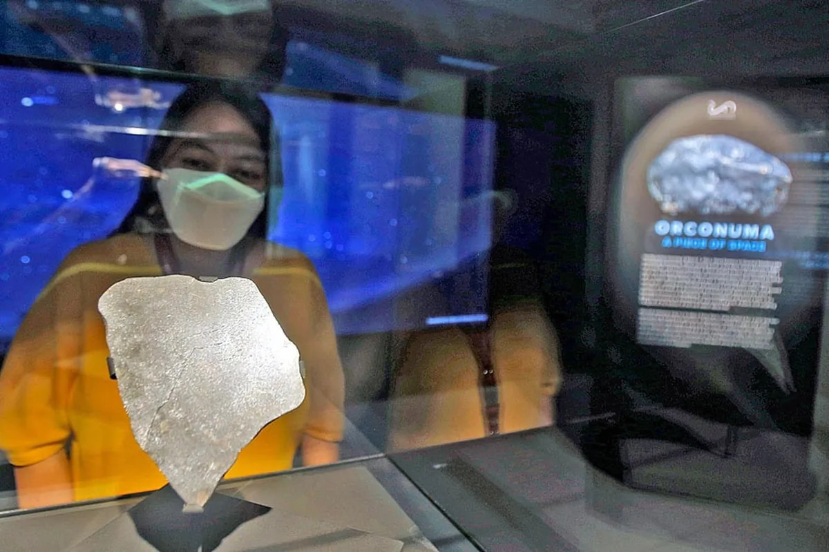 Orconuma Meteorite on display at National Museum | ABS-CBN Lifestyle
