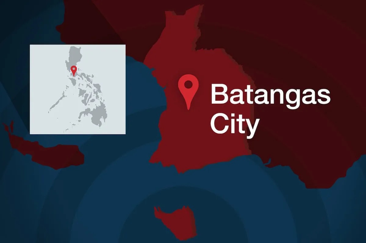 Truck nadisgrasya sa flyover sa Batangas; 2 sugatan | ABS-CBN News