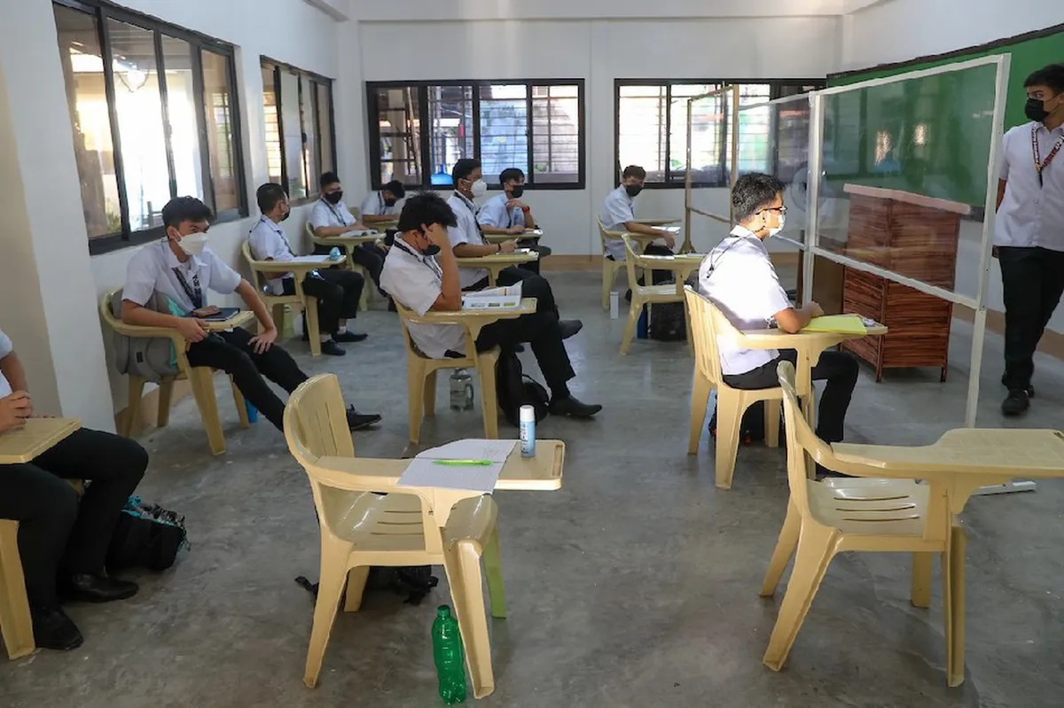 DepEd urged to tap private schools to address classroom shortage | ABS ...