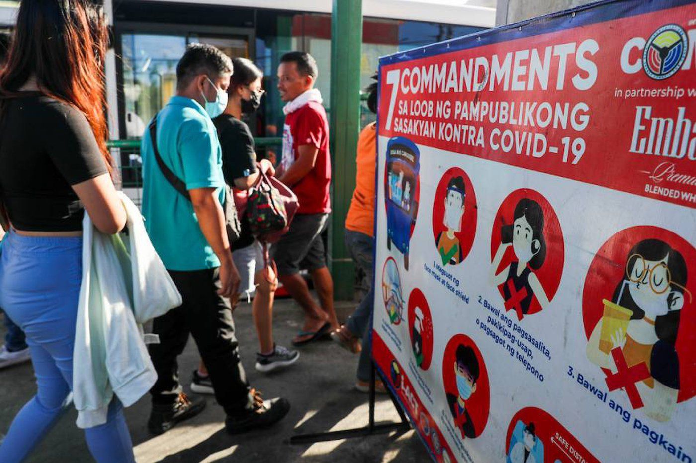 Duterte's adviser says face masks should not be mandated, must be ...