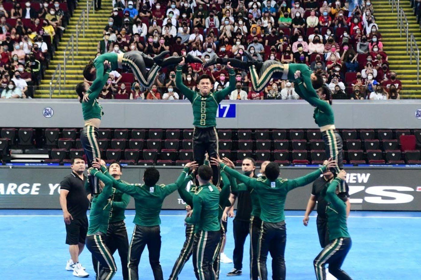 FEU Cheering Squad ends 13-year title drought, wins UAAP cheerdance ...