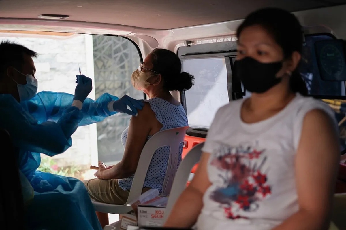 PH still 'far' from 23 million booster target: DOH | ABS-CBN News