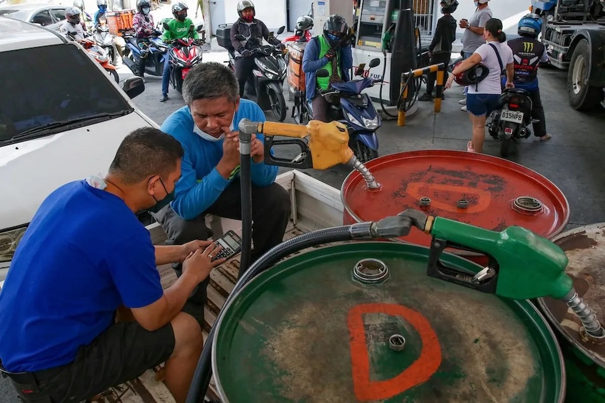 Presyo ng petrolyo tataas sa Agosto 23, Martes | ABS-CBN News