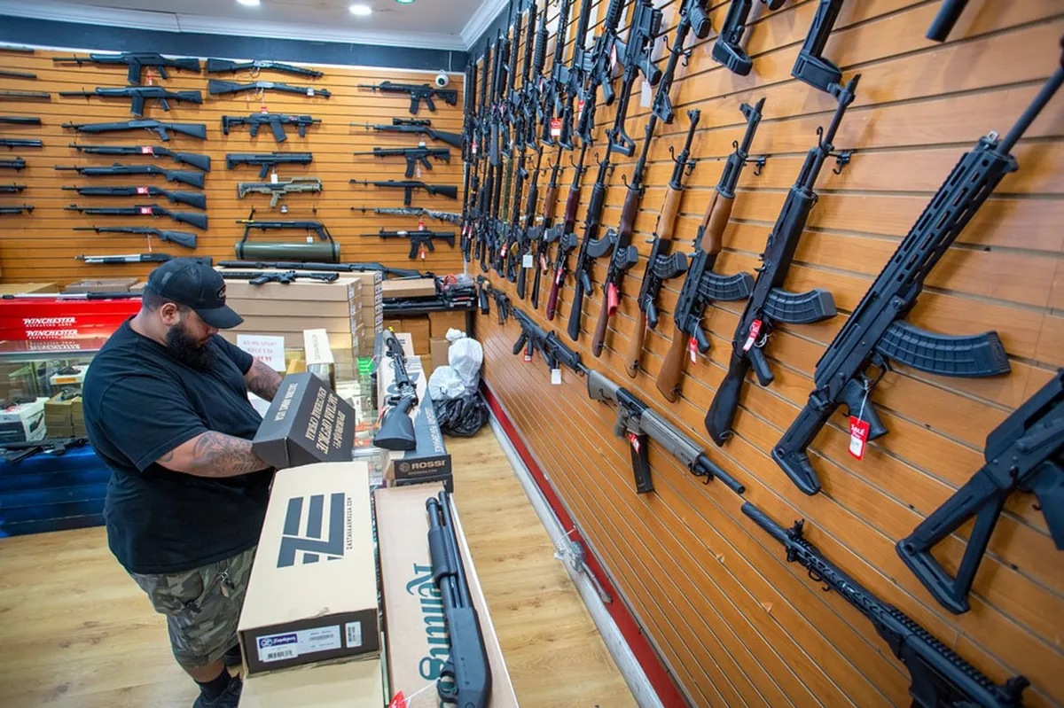 Supreme Court says Americans have right to carry guns in public | ABS-CBN