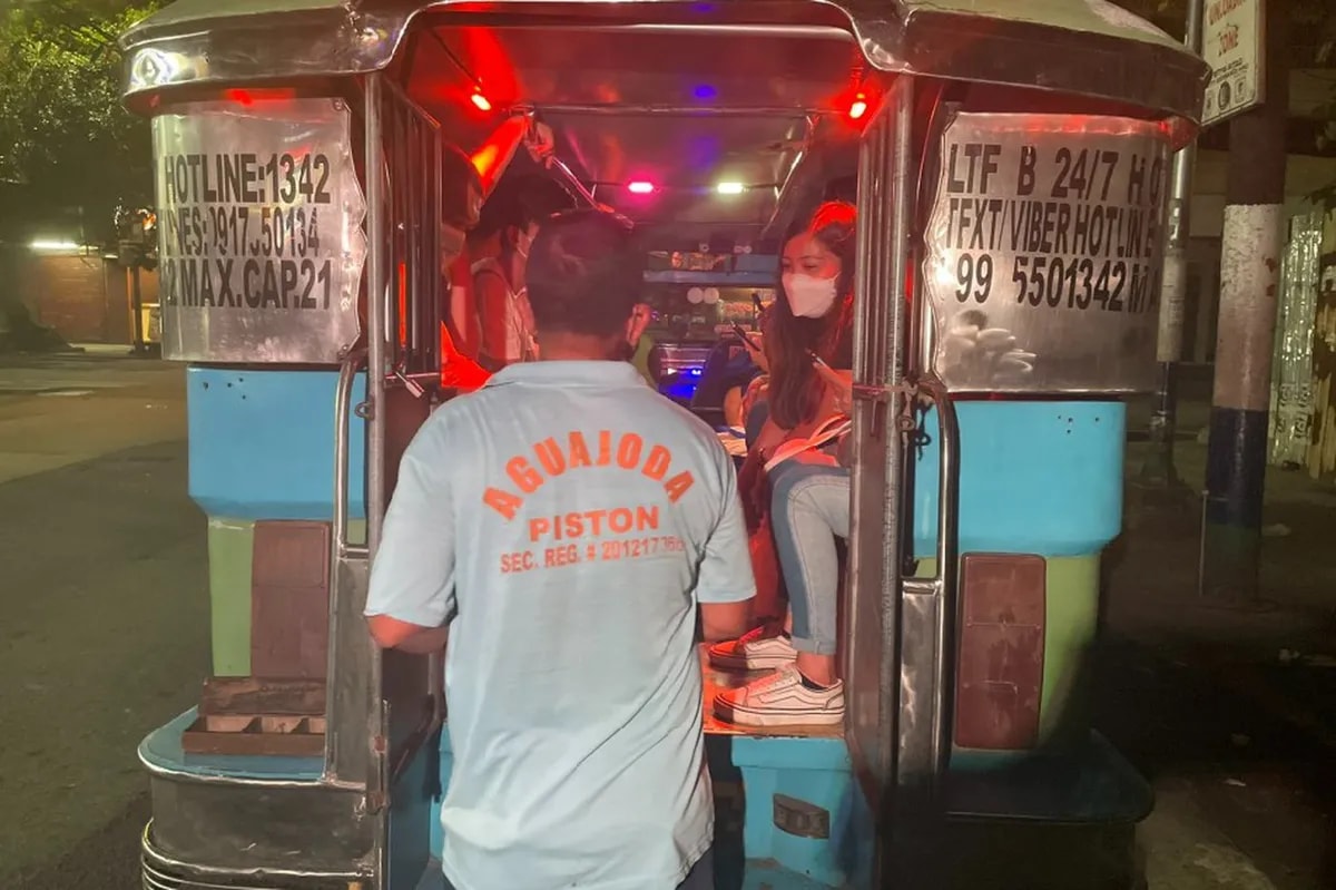 Jeepney drivers brace for another big-time oil price hike | ABS-CBN News