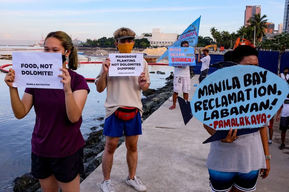 Fishers' group reiterates call vs Manila Bay reclamation | ABS-CBN News Fishers' group reiterates call vs Manila Bay reclamation | ABS-CBN News