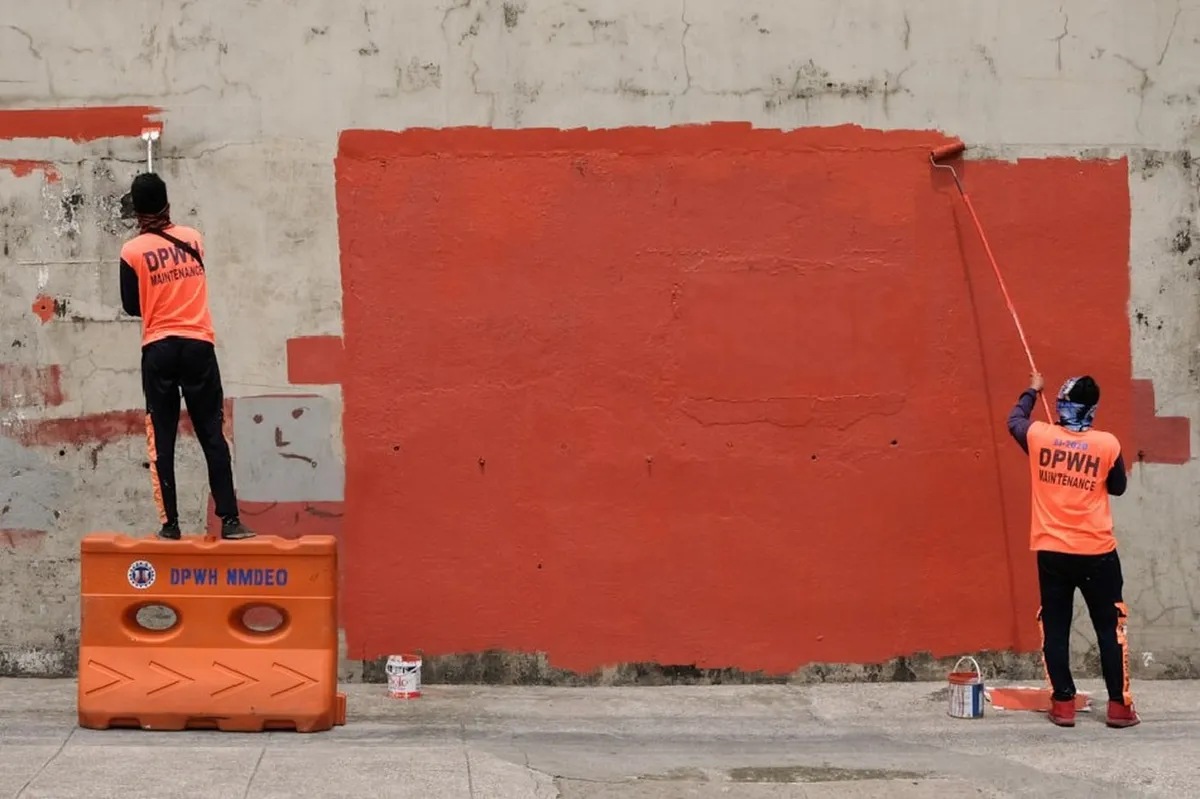 Repainting works for Marcos inauguration | ABS-CBN News