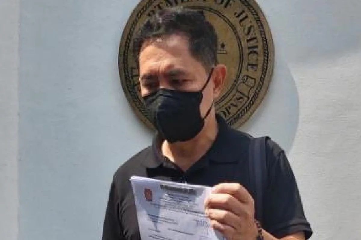 Kapatid ni Percy Lapid nanlumo sa pagkamatay ng 'middleman' sa shooting ... Kapatid ni Percy Lapid nanlumo sa pagkamatay ng 'middleman' sa shooting ...