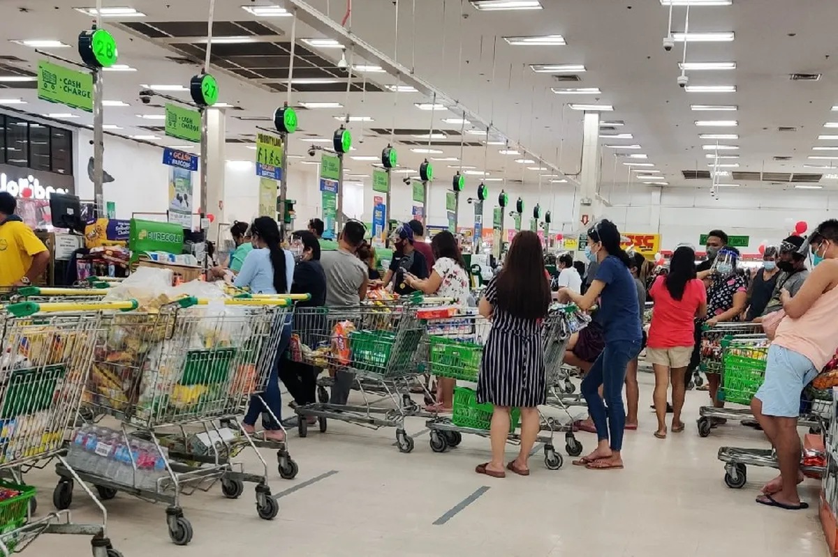 DTI: Hirit na dagdag presyo sa mga bilihin, di basta-basta papayagan | ABS-CBN News