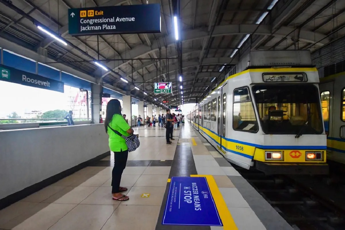 LRT-1 Roosevelt Station, muling binuksan sa publiko | ABS-CBN News